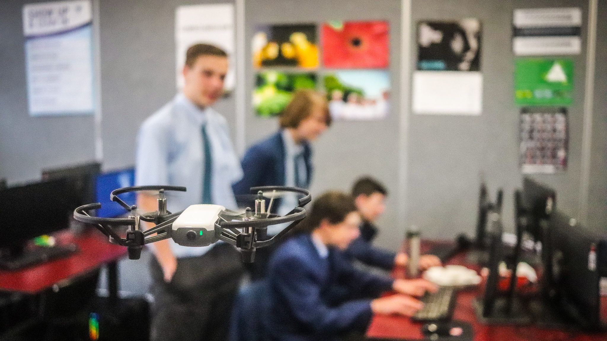 YEAR 9 COMPUTER SCIENCE STUDENTS PROGRAM DRONES USING PYTHON – SCBC News
